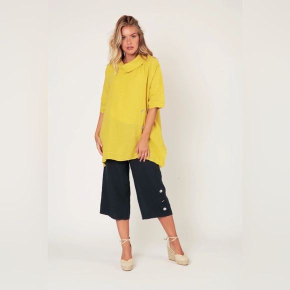 Suzy D | Tops | Suzy D Sierra Oversize 0 Linen Tunic With 3 Button ...